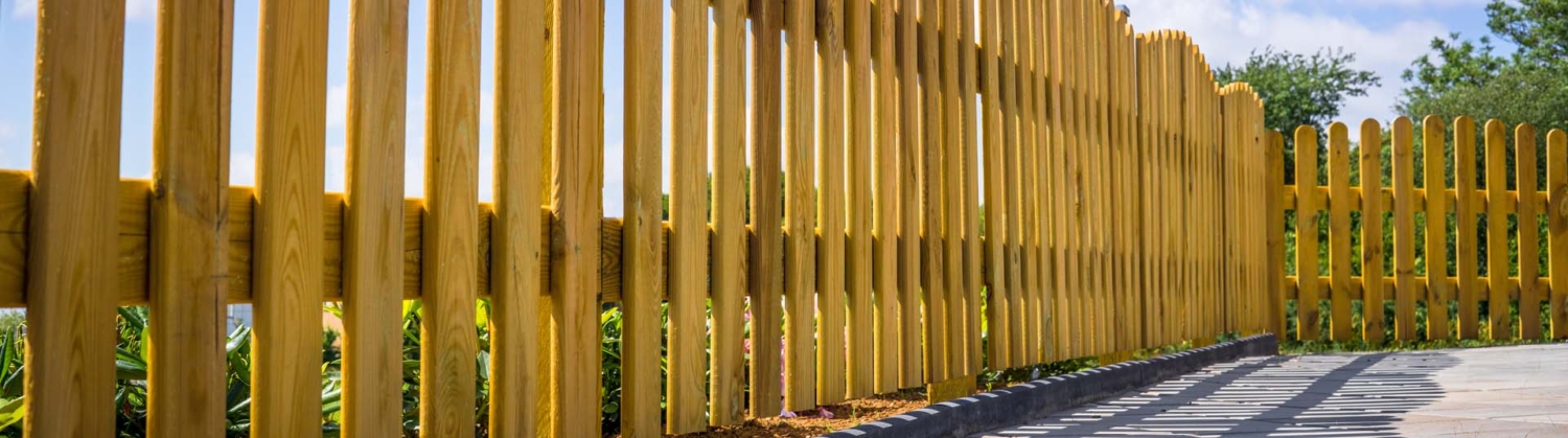 Fencing installers Edinburgh - Edinburgh and Lothians Landscaping